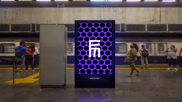 Eletromidia ganha licitação para instalar painéis em Salvador